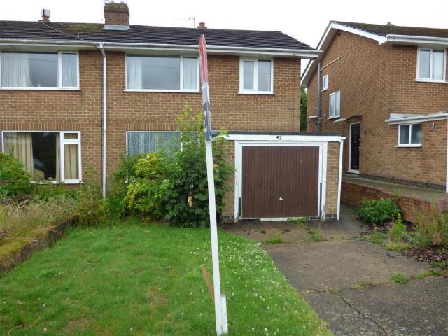 3 bedroom semi detached house to rent