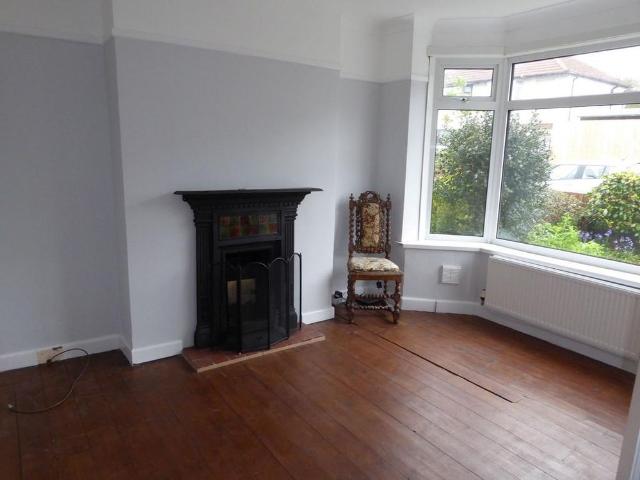3 bedroom semi detached house to rent
