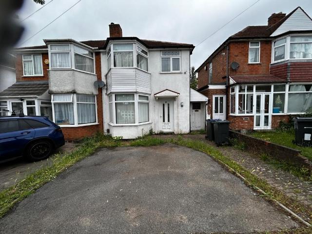 3 bedroom semi detached house to rent