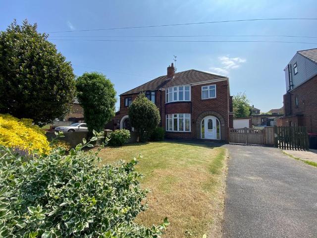 3 bedroom semi detached house to rent
