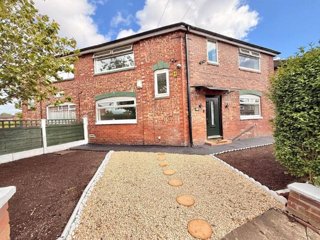 3 bedroom semi detached house to rent