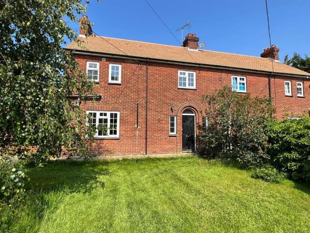 3 bedroom semi detached house to rent