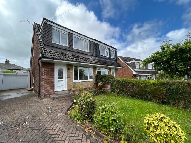 3 bedroom semi detached house to rent