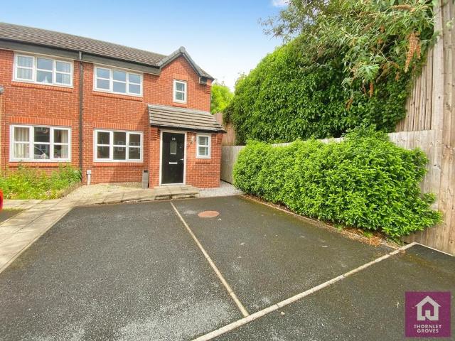 3 bedroom semi detached house to rent
