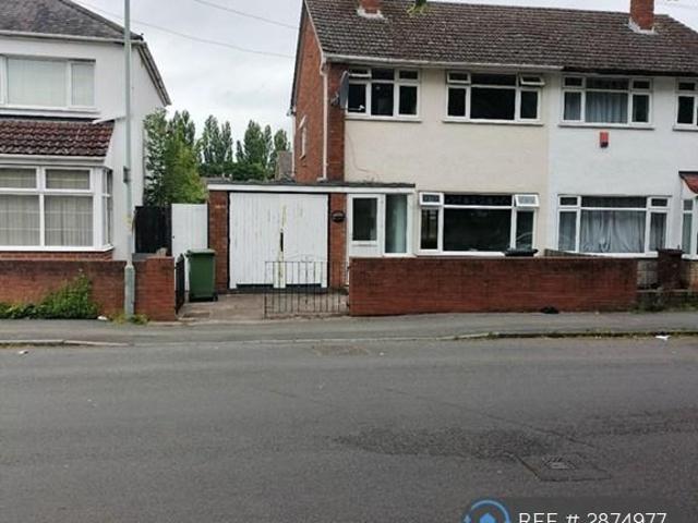 3 bedroom semi detached house to rent