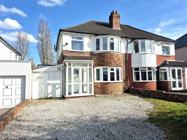 3 bedroom semi detached house to rent