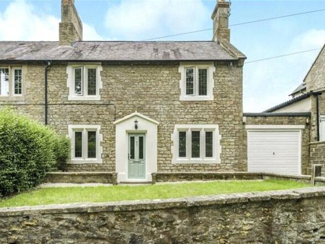 3 bedroom semi detached house to rent