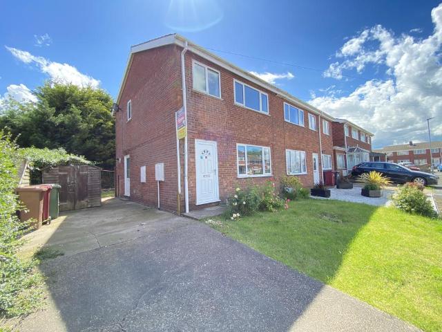 3 bedroom semi detached house to rent