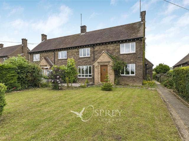 3 bedroom semi detached house to rent