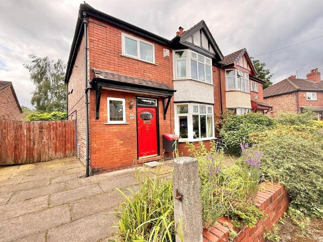 3 bedroom semi detached house to rent