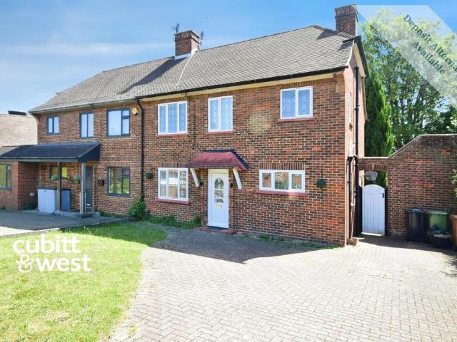 3 bedroom semi detached house to rent