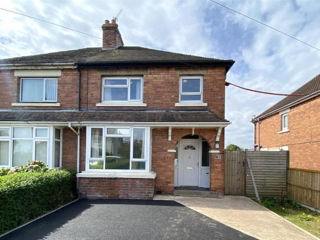 3 bedroom semi detached house to rent