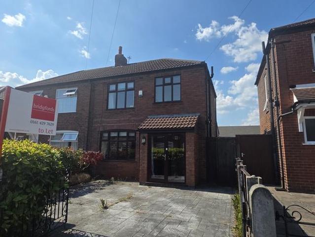 3 bedroom semi detached house to rent