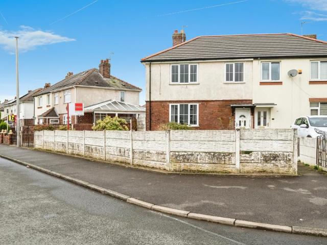 3 bedroom semi detached house to rent