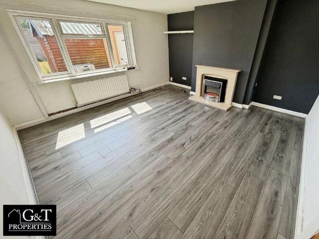 3 bedroom semi detached house to rent
