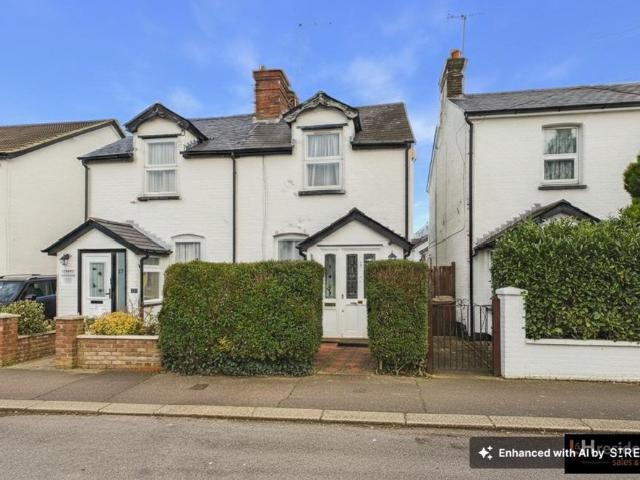 3 bedroom semi detached house to rent