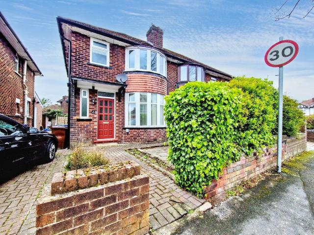 3 bedroom semi detached house to rent