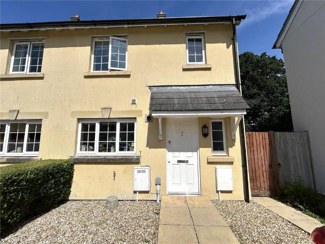 3 bedroom semi detached house to rent