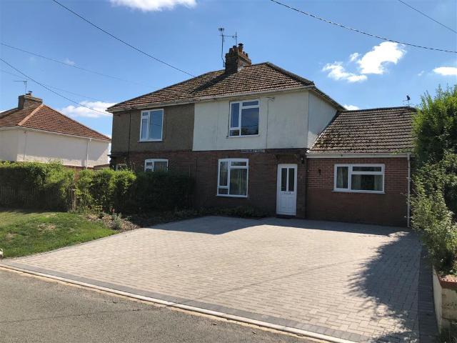 3 bedroom semi detached house to rent