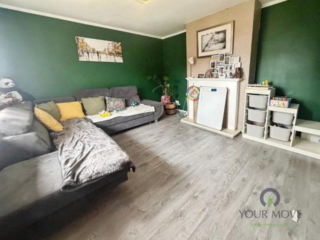 3 bedroom semi detached house to rent