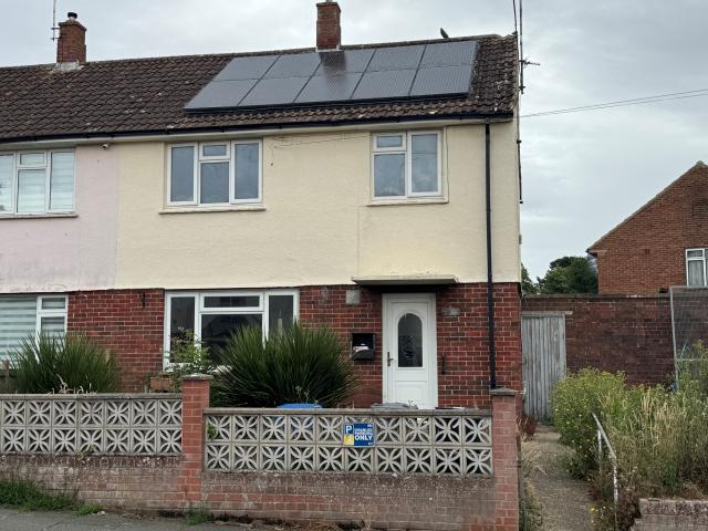 3 bedroom semi detached house to rent