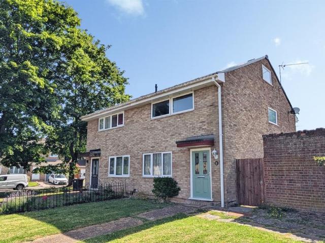 3 bedroom semi detached house to rent