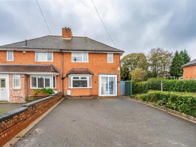 3 bedroom semi detached house to rent