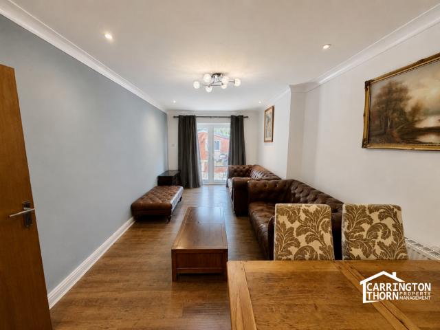 3 bedroom semi detached house to rent