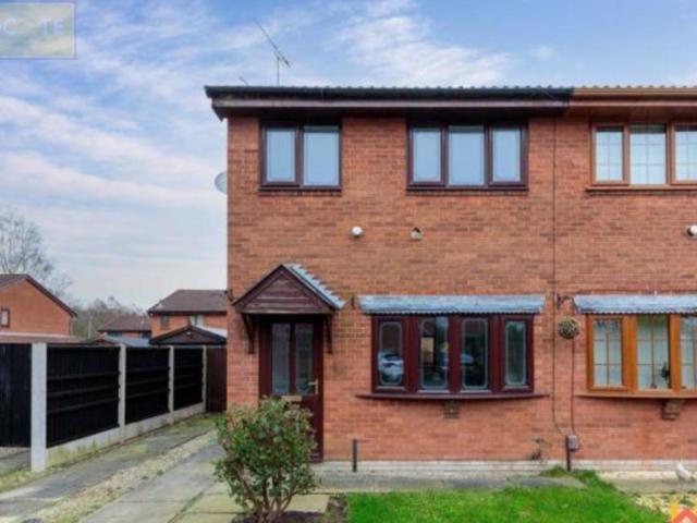 3 bedroom semi detached house to rent