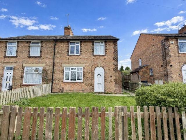 3 bedroom semi detached house to rent