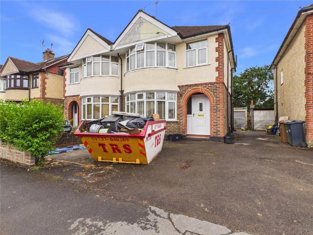 3 bedroom semi detached house to rent