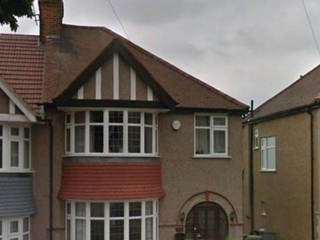 3 bedroom semi detached house to rent