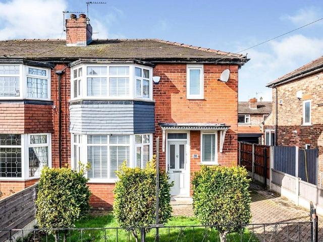 3 bedroom semi detached house to rent