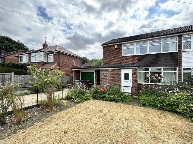 3 bedroom semi detached house to rent