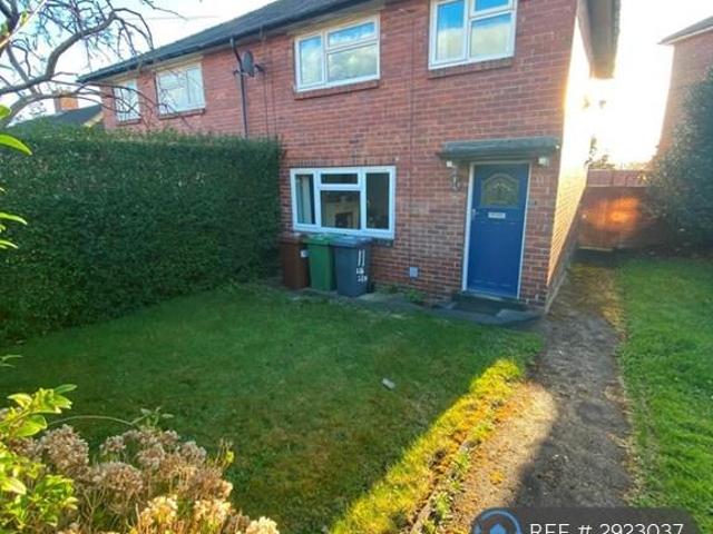 3 bedroom semi detached house to rent