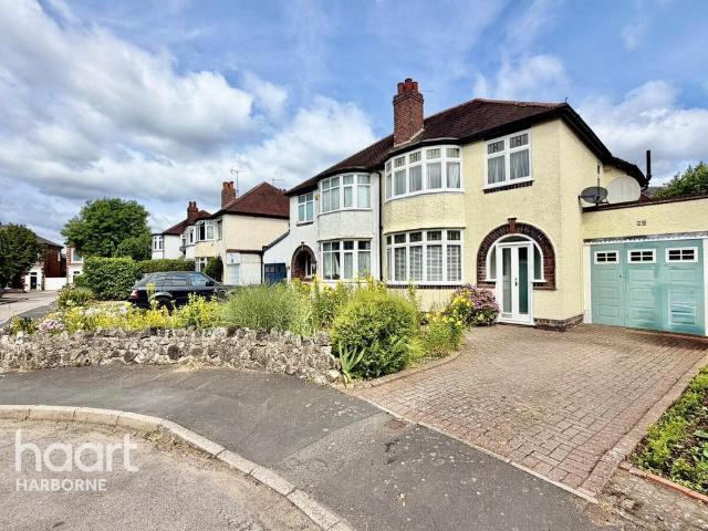 3 bedroom semi detached house to rent
