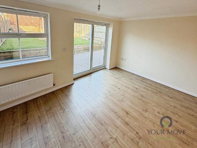 3 bedroom semi detached house to rent