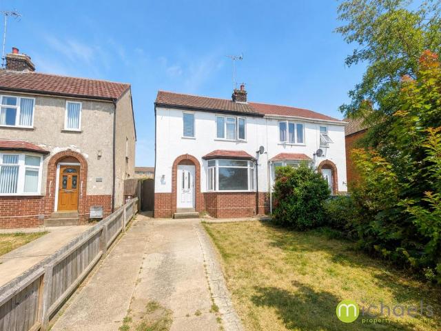 3 bedroom semi detached house to rent