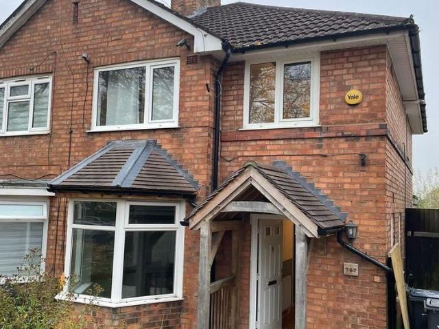 3 bedroom semi detached house to rent