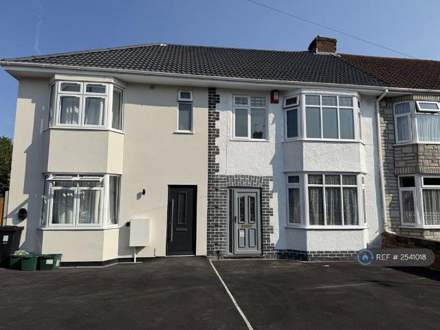 3 bedroom semi detached house to rent