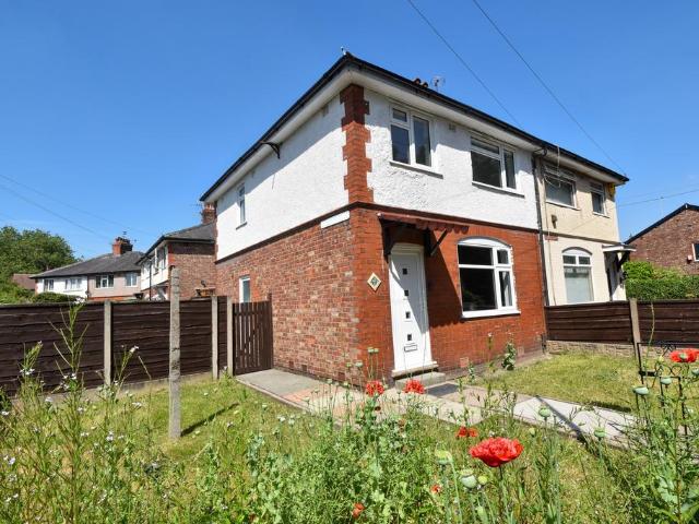 3 bedroom semi detached house to rent