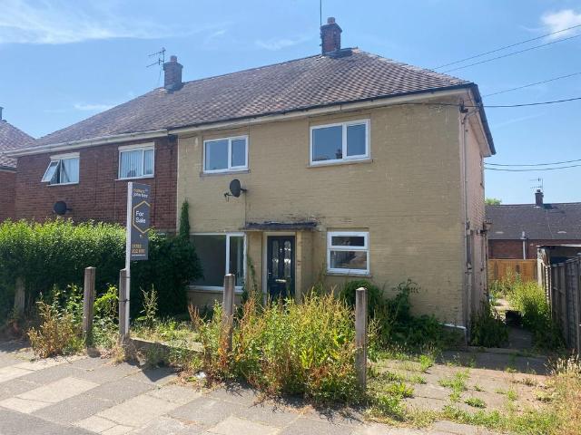 3 bedroom semi detached house to rent