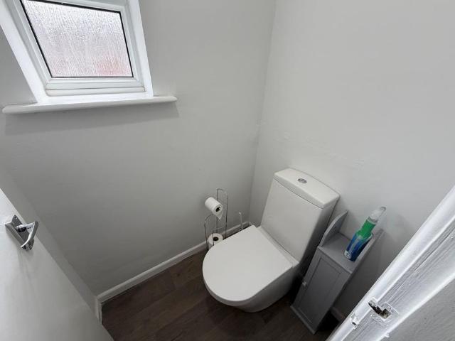 3 bedroom semi detached house to rent