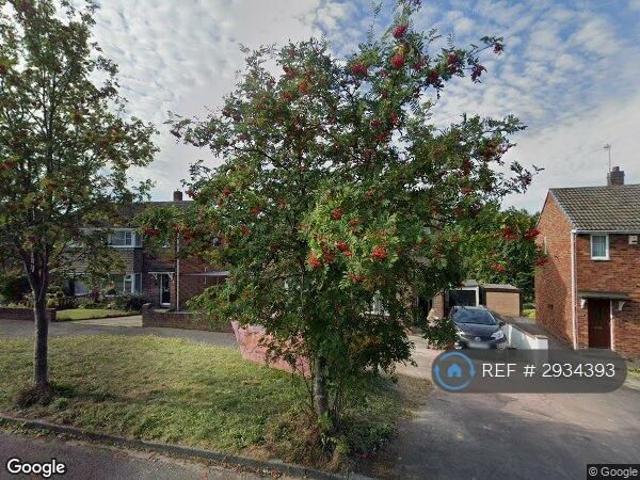 3 bedroom semi detached house to rent