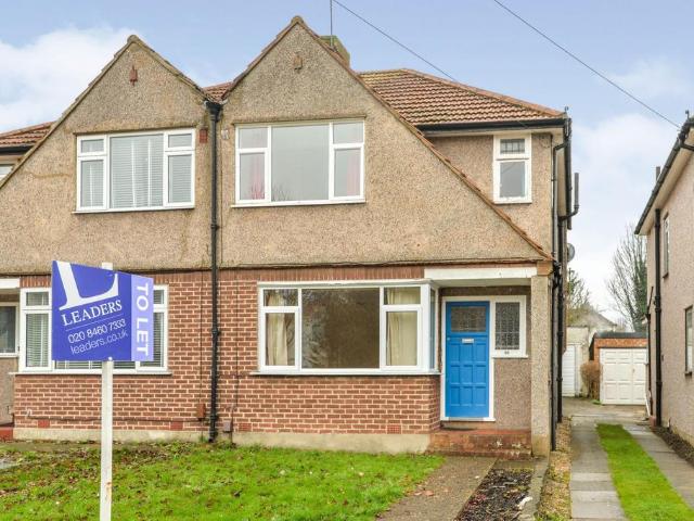 3 bedroom semi detached house to rent