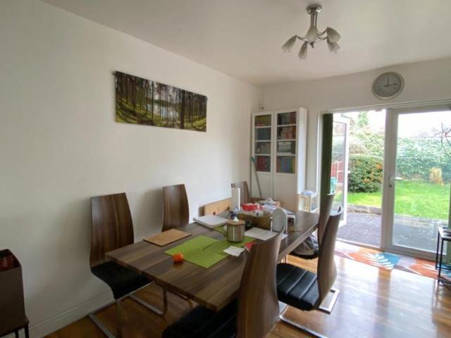3 bedroom semi detached house to rent
