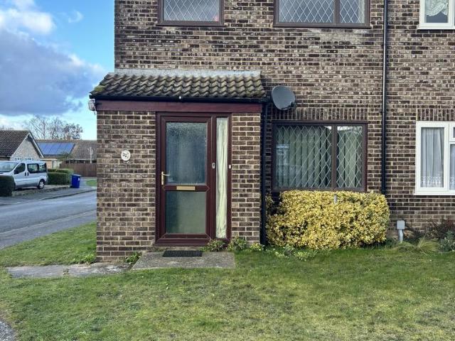 3 bedroom semi detached house to rent