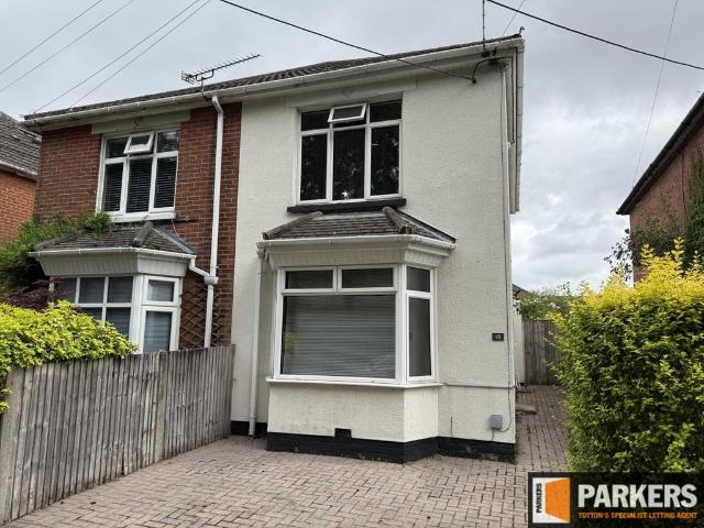 3 bedroom semi detached house to rent