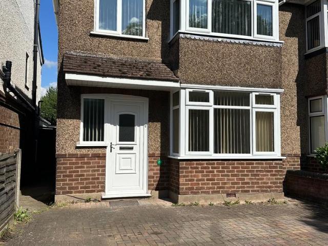 3 bedroom semi detached house to rent
