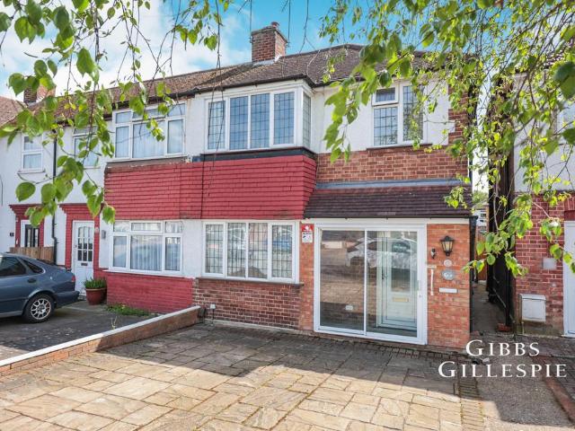 3 bedroom semi detached house to rent